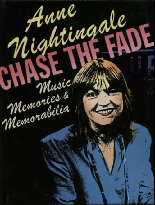 Anne Nightingale Chase The Fade UK book (599754) ISBN 0 7137 1167 1