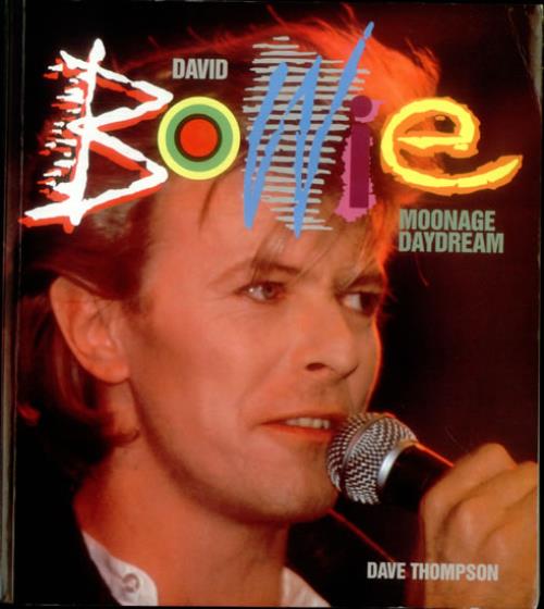 David Bowie Moonage Daydream UK book (155236) 0859651401