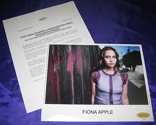 Fiona Apple Extraordinary Machine US Promo media press pack (343576 ...
