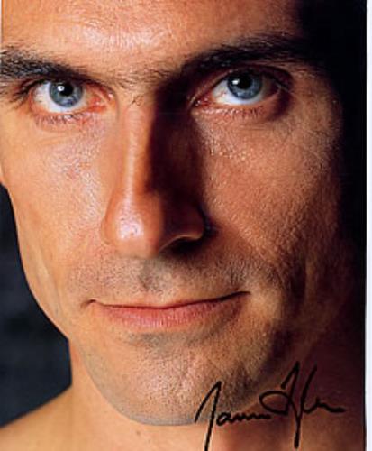 James Taylor Autographed Portrait Picture UK Promo memorabilia (260437 ...