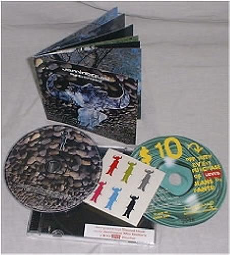 Jamiroquai Synkronized Singapore CD album (CDLP) (140379)