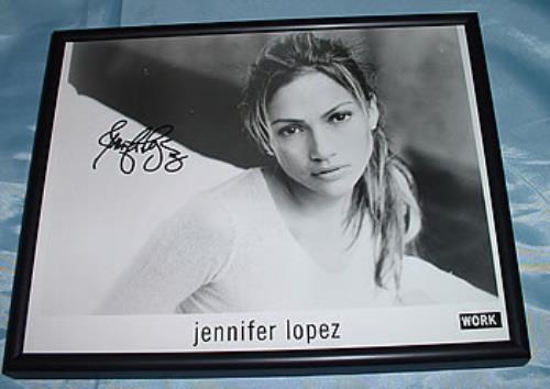 Jennifer Lopez Autographed Picture US Promo memorabilia (309683) SIGN ...