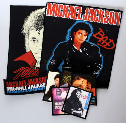Michael Jackson Collection of Sew-on Patches UK memorabilia (582384 ...
