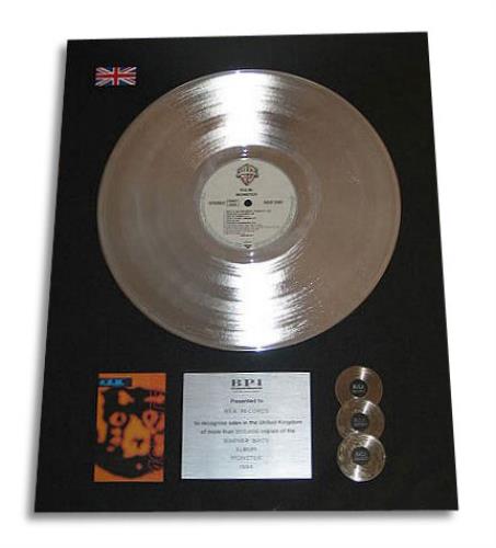 REM Monster UK award disc (189985)