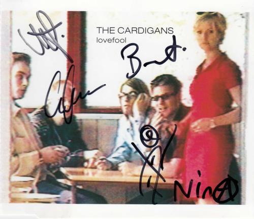 The Cardigans Lovefool - Autographed German CD single (CD5 / 5") (700710)
