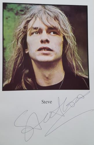 Yes UK Tour 1973 - Autographed UK tour programme (700862) TOUR PROGRAMMME