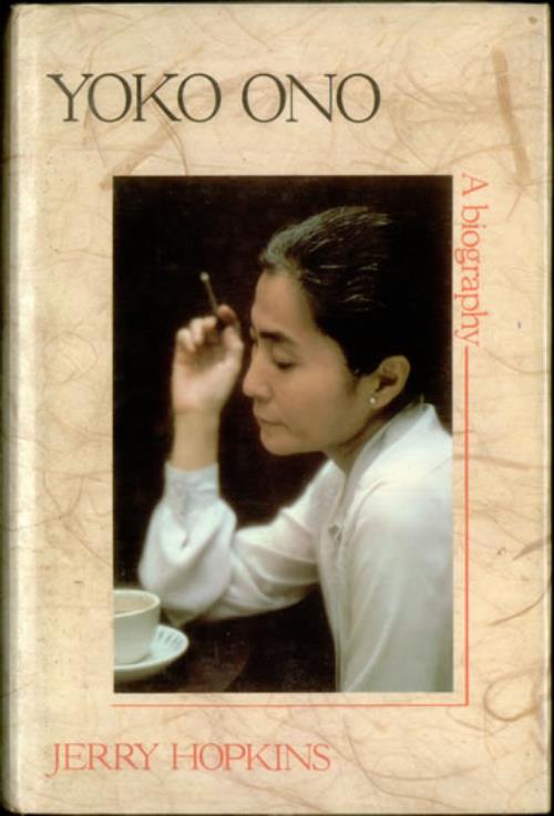 Yoko Ono Yoko Ono UK book (533261) 0-283-99521-1
